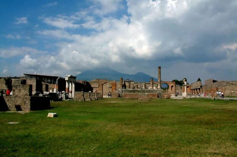 Pompeii: The Daily Life of Ancient Pompeii Private Tour - The Sum Up