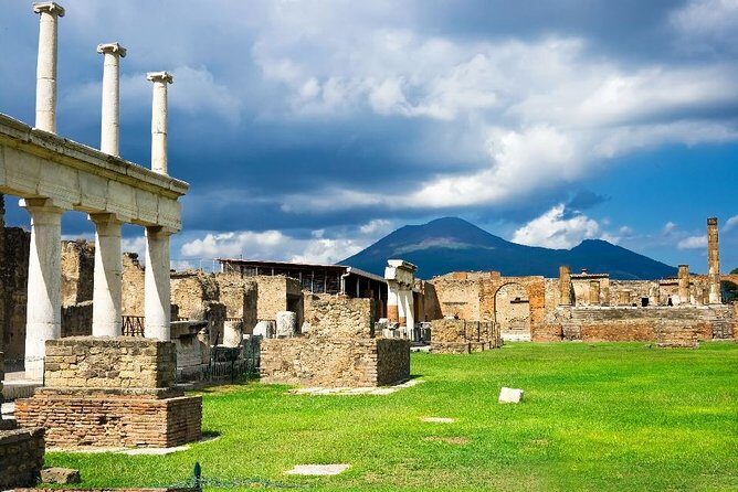 Pompeii tour with archaeologist - The Experience: What It Means for You