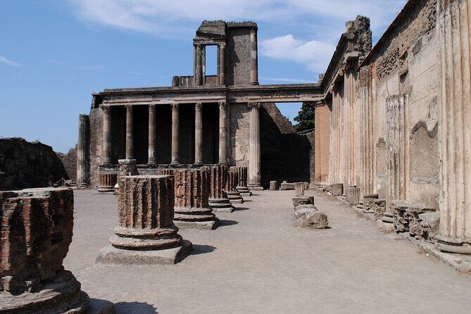 Pompeii Tour with Lunch and Wine Tasting from Positano - FAQ