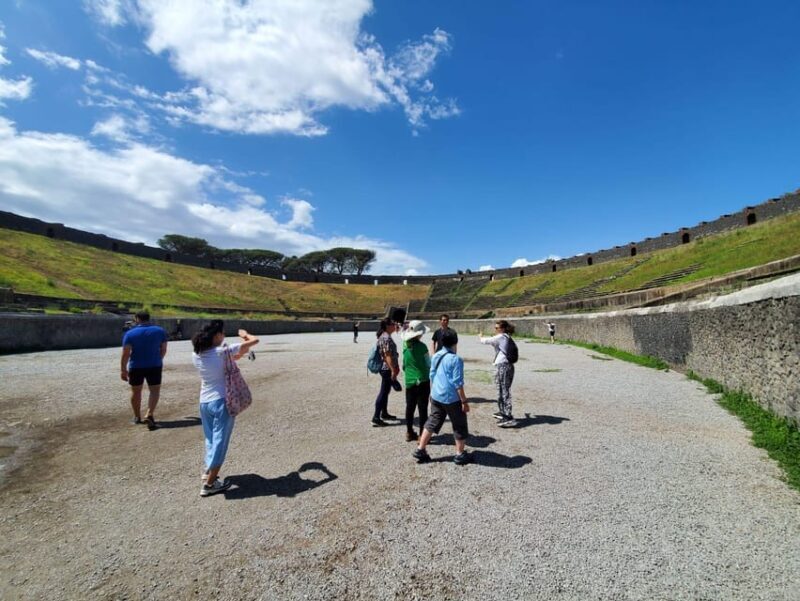Pompeii: two hours walking Tour - Who Should Consider This Tour?