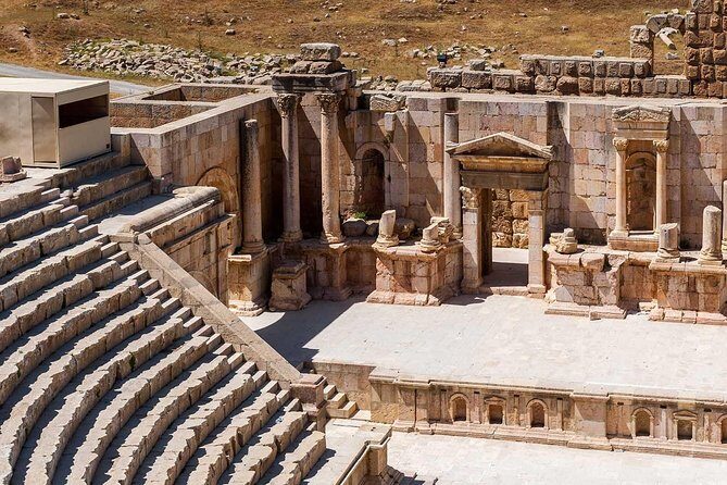 Pompeii, Vesuvius, Wine tasting and light lunch All Inclusive - Key Points