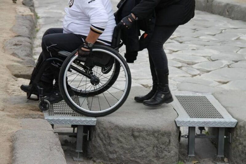 Pompeii: Wheelchair-accessible Private Tour with a Guide - The Pompeii Experience: An In-Depth Look