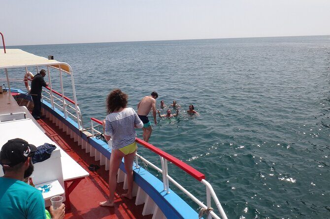 Ponta da Piedade Costal cruise and Caves-2h - The Sum Up: Who Should Sign Up?
