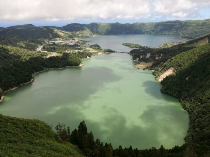 Ponta Delgada: Full-Day Sete Cidades 4X4 Tour with Lunch - Who Should Consider This Tour?