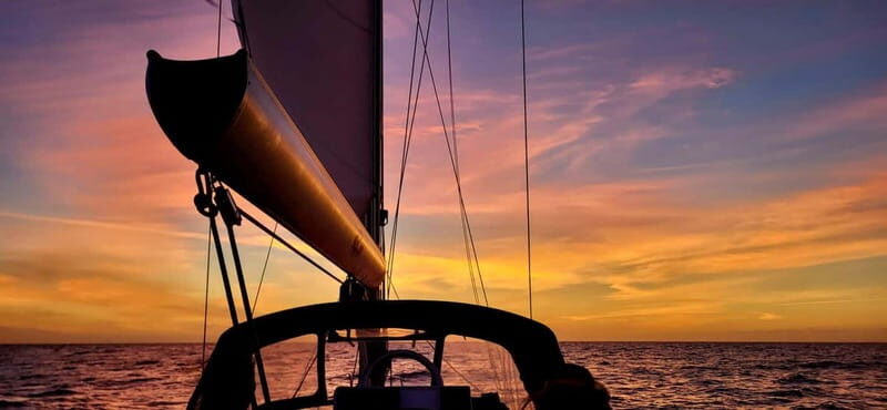 Ponta Delgada: Luxury Private Sunset Tour with Snacks&Drinks - What to Expect from the Experience