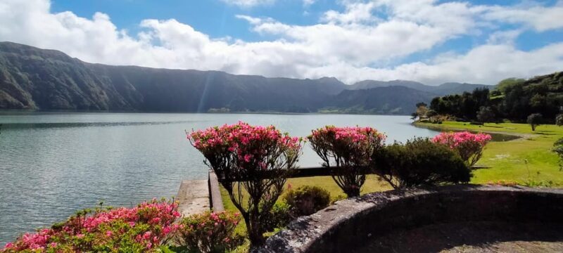 Ponta Delgada: Private Tour Sete Cidades Green e Blue Lakes - An In-Depth Look at the Experience