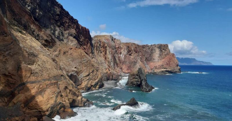 Ponta São Lourenço: Private Guided Walk PR8 - Flora, Fauna, and Geological Highlights