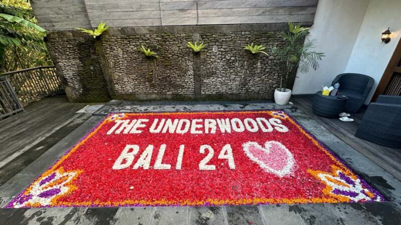 Pool Flower Decoration in Bali: All Inclusive - Introduction: An Elegant Touch for Your Special Moments