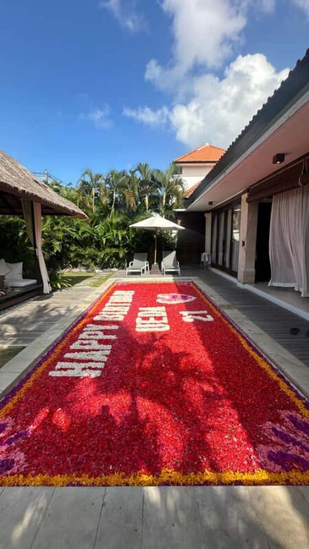 Pool Flower Decorations Bali: Birthday-Honeymoon-Anniversary - The Value of This Experience