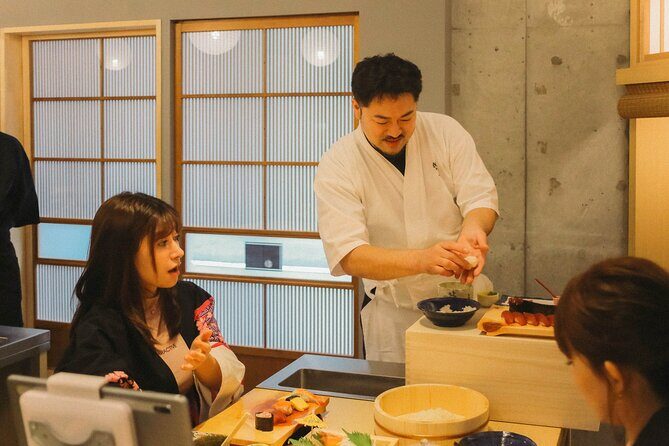 Popular Sushi Making Class near Tokyo Tower - A Close Look at the Sushi Making Experience