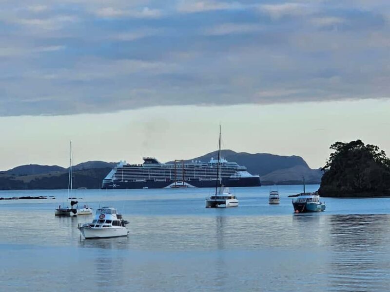 *Popular Tour* - Bay of Islands: Nature Adventure Tour - Key Points