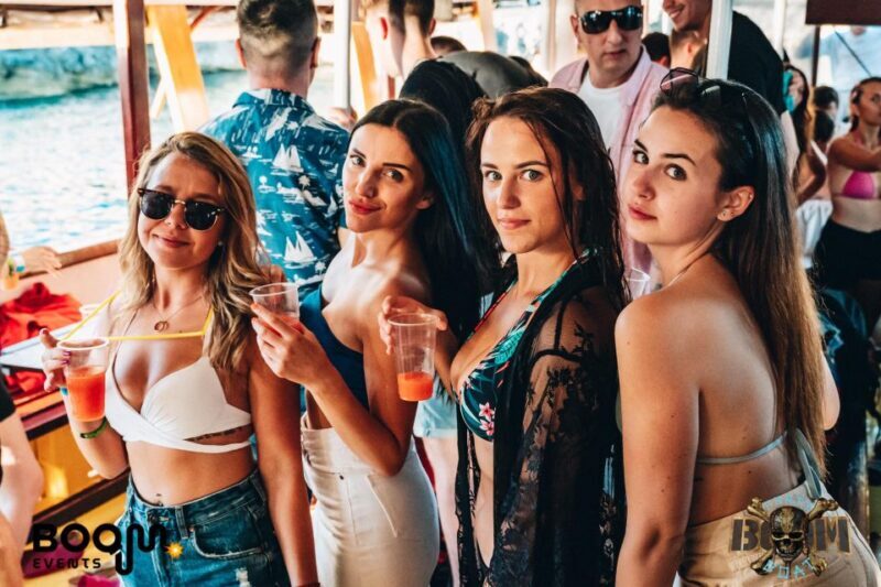 Pore: Boat Party Cruise with Drinks, DJ, and After-Party - FAQ