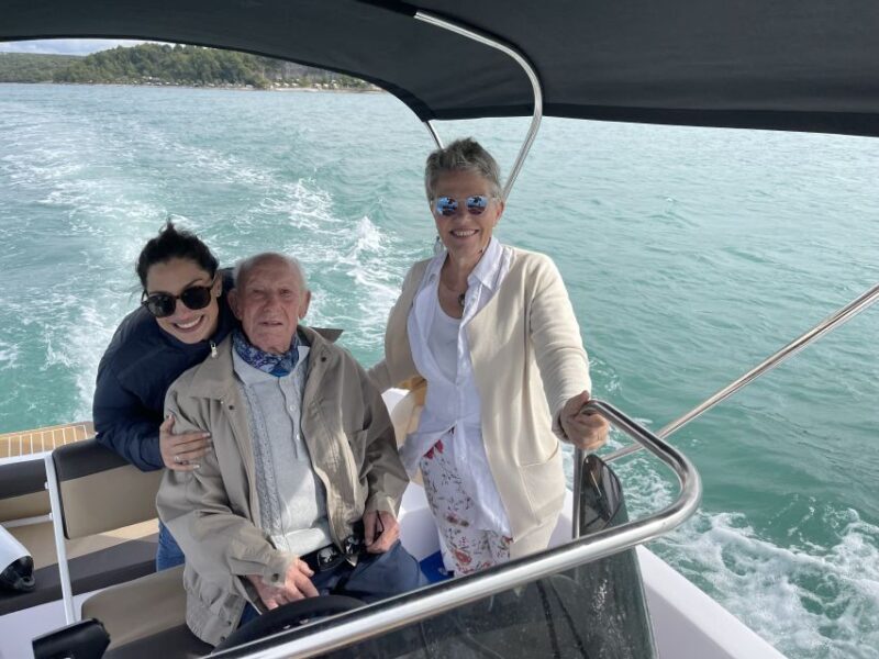 Pore: Private Watersports Excursion on a Speedboat - Key Points