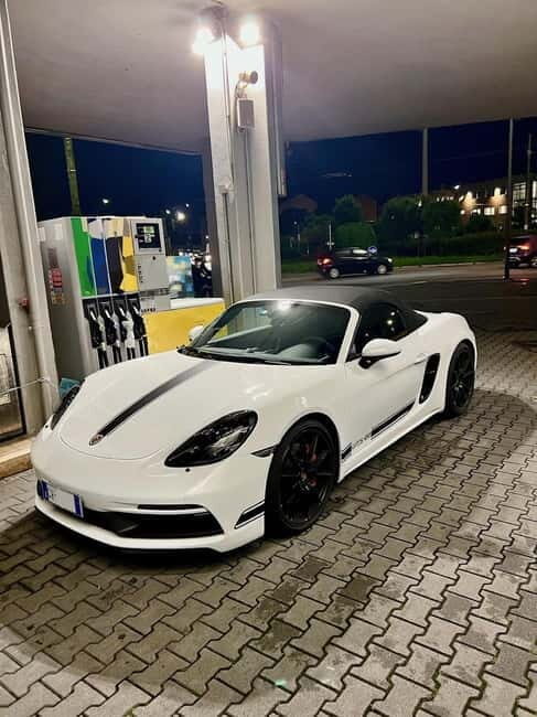Porsche Milan Drive - An Authentic Look at the Porsche Milan Drive
