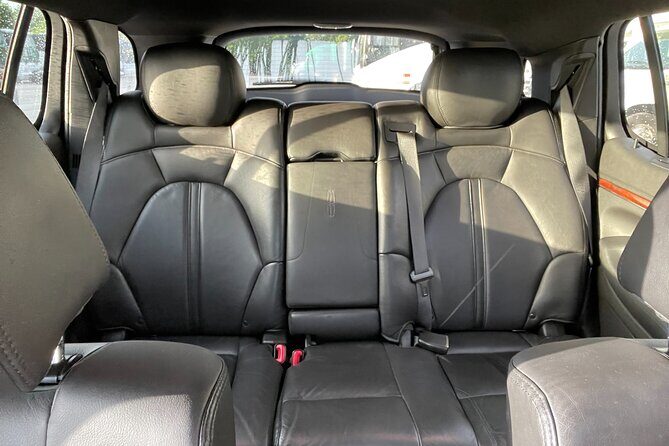 Port Canaveral to Orlando Airport MCO Luxury Sedan - The Experience of the Journey