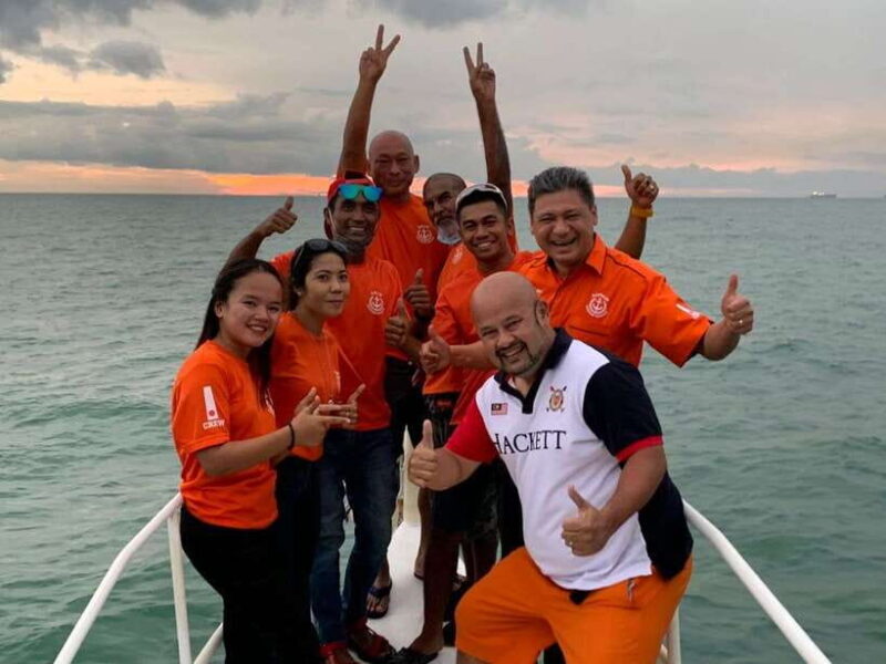 Port Dickson: Dragon Sunset Cruise with Salt Water Jacuzzi - Key Points