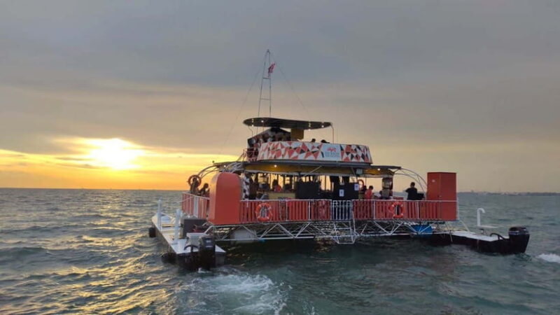 Port Dickson: Dragon Sunset Cruise with Salt Water Jacuzzi - The Experience in Detail