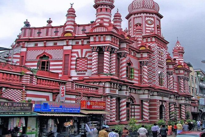 Port Passenger Jetty to Colombo Highlight with Floating Market - FAQs