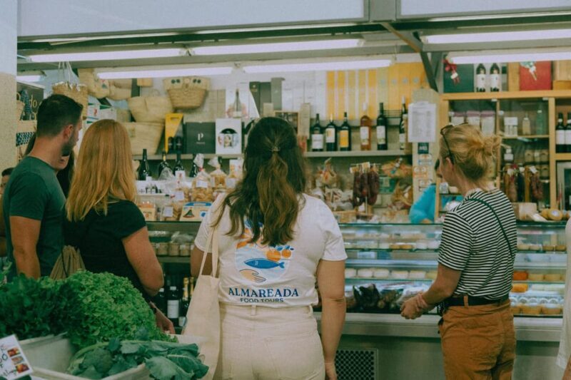 Portimão: Guided Local Food Tour - Practical Details & Tips