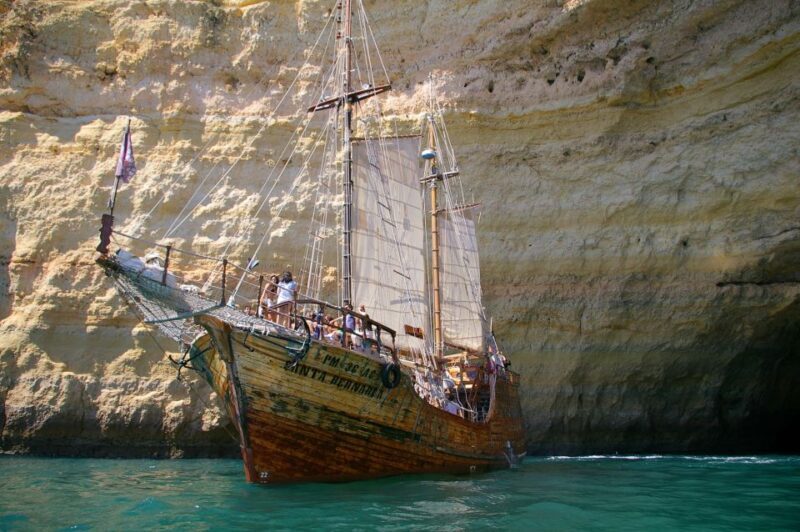 Portimão: Pirate Ship Cave Cruise - The Itinerary in Detail