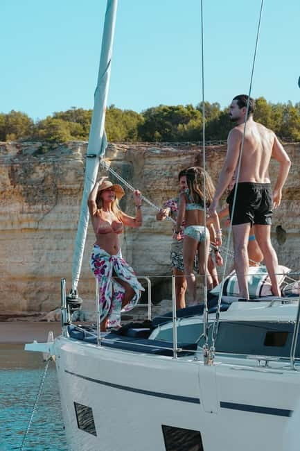 Portimao: Sunset Luxury Sail-Yacht Cruise - FAQ