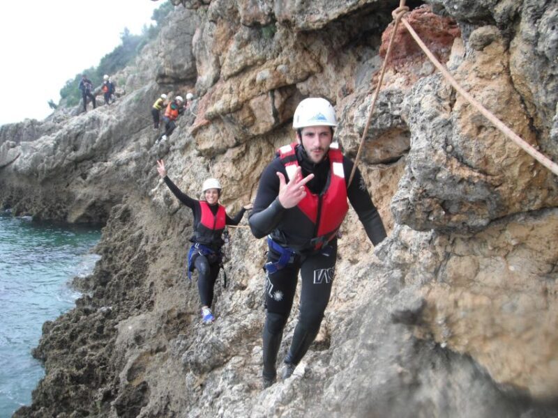 Portinho da Arrábida: Coasteering Boat Tour - FAQ