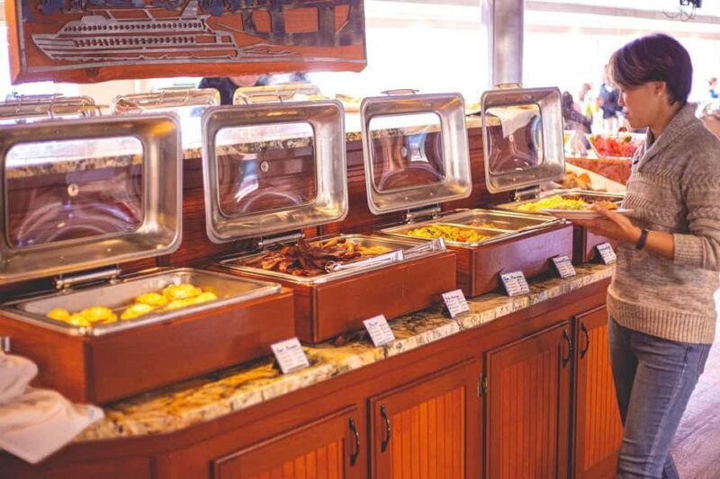 Portland: Brunch Cruise on Willamette River - Key Points