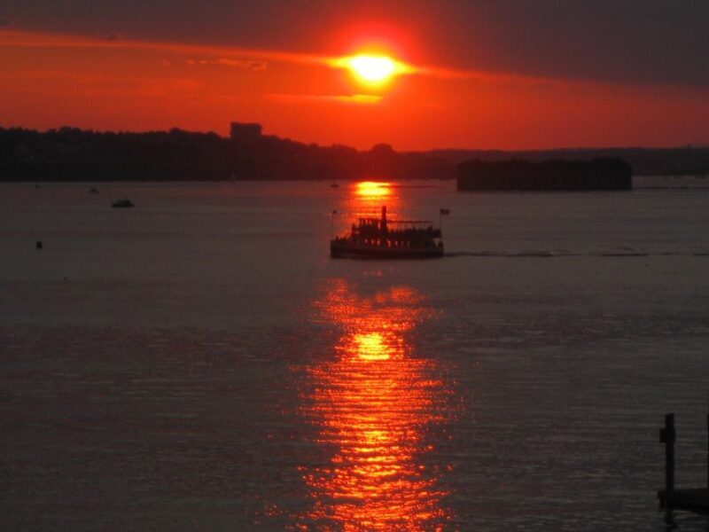 Portland: Casco Bay Sunset and Lighthouse Cruise - Practical Tips to Enhance Your Experience