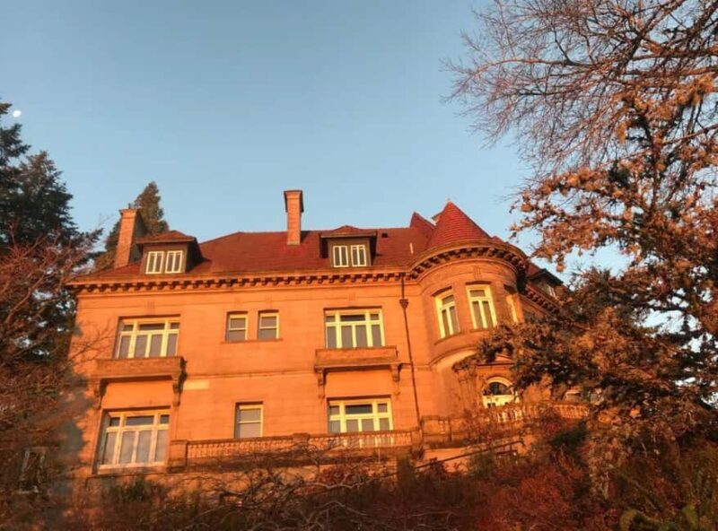 Portland: City Tour with Rose Garden and Donut Tasting - A Deep Dive into the Portland Experience