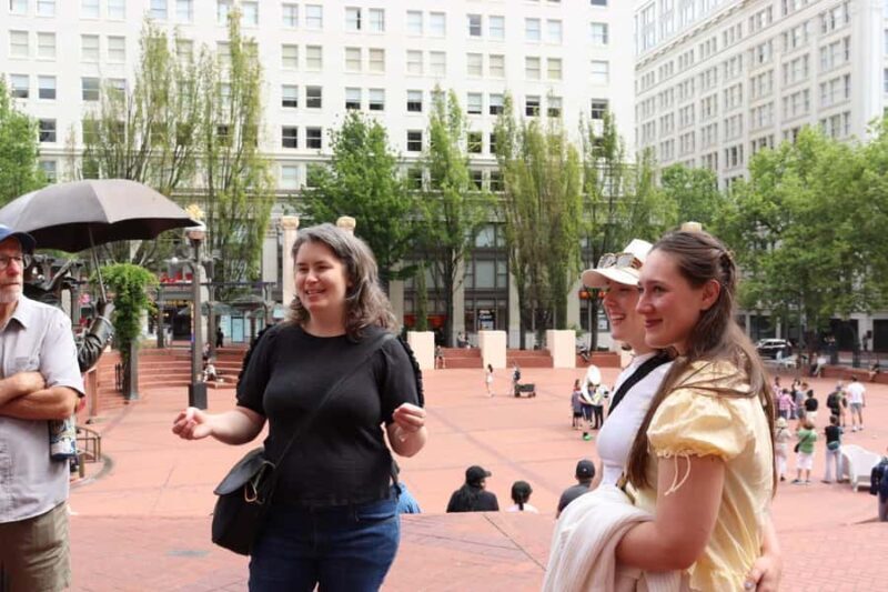 Portland: Downtown Food Tour of 6 Local Favorites Dishes - What Sets This Tour Apart?