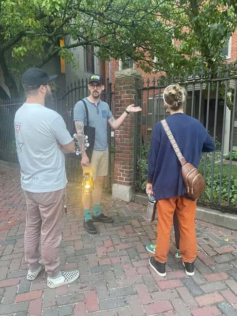 Portland: Ghost Walk - Authentic Ghost Stories and Local Legends