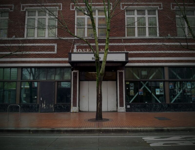 Portland: Ghosts Boos and Booze Haunted Pub Crawl - A Closer Look at the Haunted Portland Pub Crawl