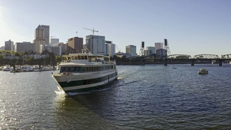Portland: Happy Hour Sightseeing Cruise - FAQ