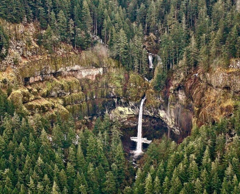 Portland: Multnomah Falls Scenic Air Tour - An In-Depth Look at the Multnomah Falls Scenic Air Tour