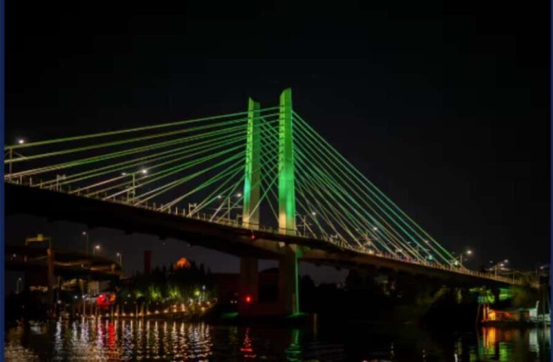 Portland: Private Pontoon Cruise on the Willamette River - What Reviewers Say