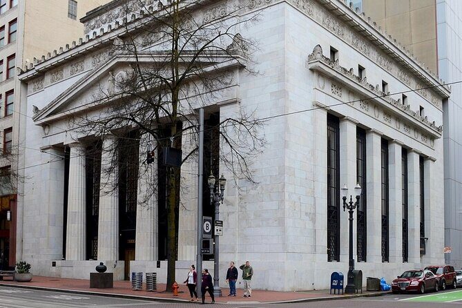 Portland Scavenger Hunt: Wealth of Wonders - What to Expect When You Book