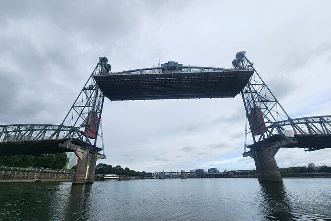 Portland's Ultimate 12 Historic Bridges' Scenic Boat Tour - Deep Dive into the Itinerary
