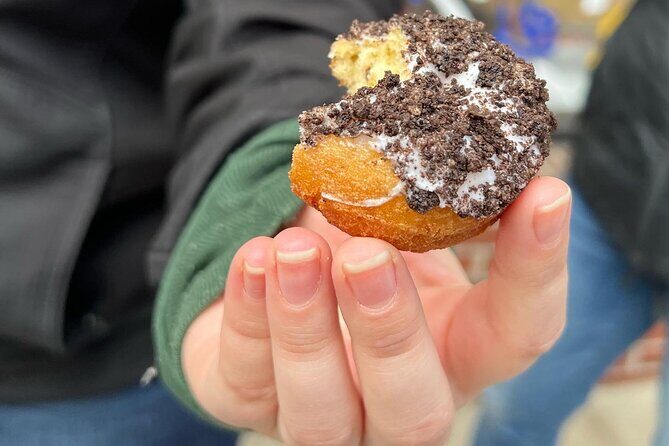 PortlandWalkingFoodTourWarmDonuts, History&HiddenGems - Accessibility and Practical Details