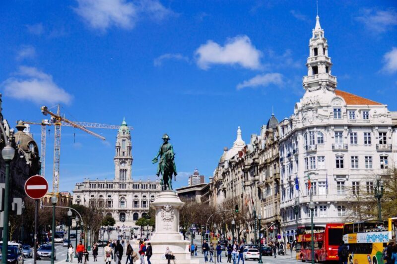 Porto: 1.5-Hour Private Kick-Start Tour with a Local - What the Tour Includes and What It Doesn’t