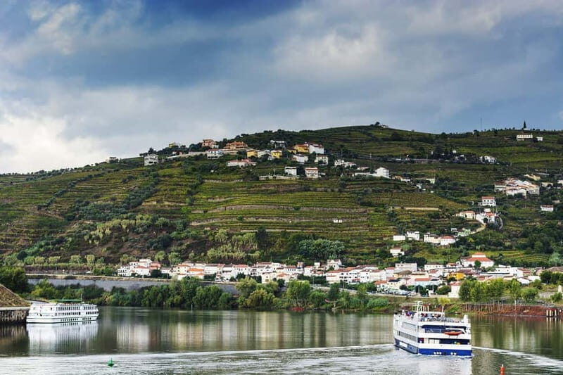 Porto: Bus Ride to Régua and Boat Ride to Porto - Key Points