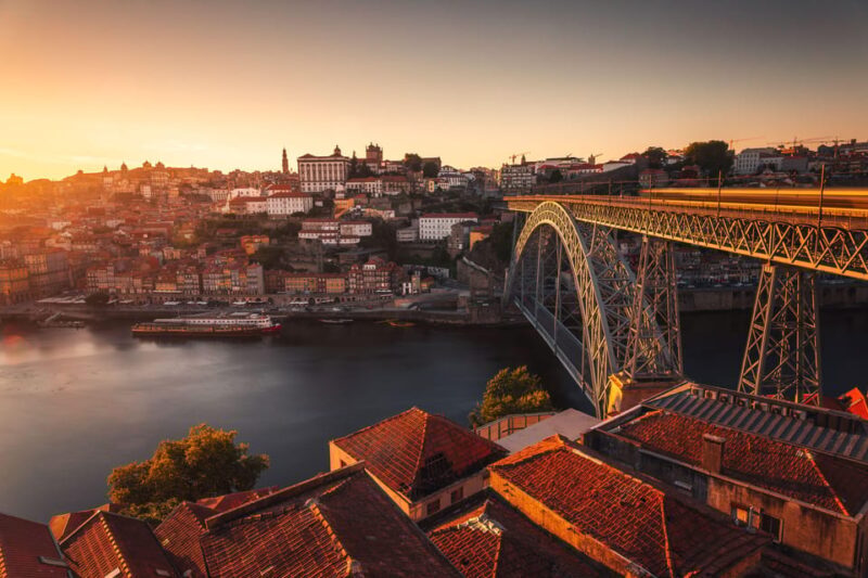 Porto: Capture the most Photogenic Spots with a Local - Discovering Porto Through a Local’s Lens