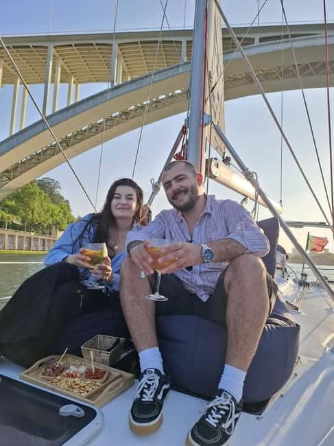 Porto: Charming Sailing, Wine, River & Ocean (Sunset) - FAQs