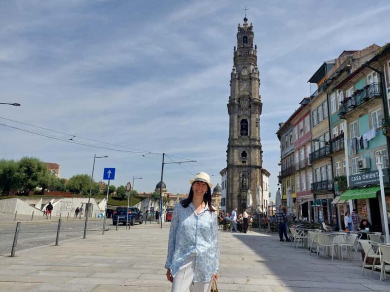 Porto: City Center Tour by Private Car - The itinerary in detail