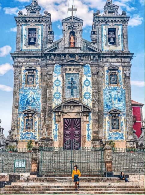 Porto City Tour: Private day tour with tickets included. - Why You Should Consider This Tour