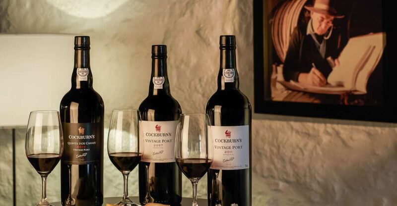Porto: Cockburns Port Lodge Tour and Tasting - Why Travelers Love This Tour