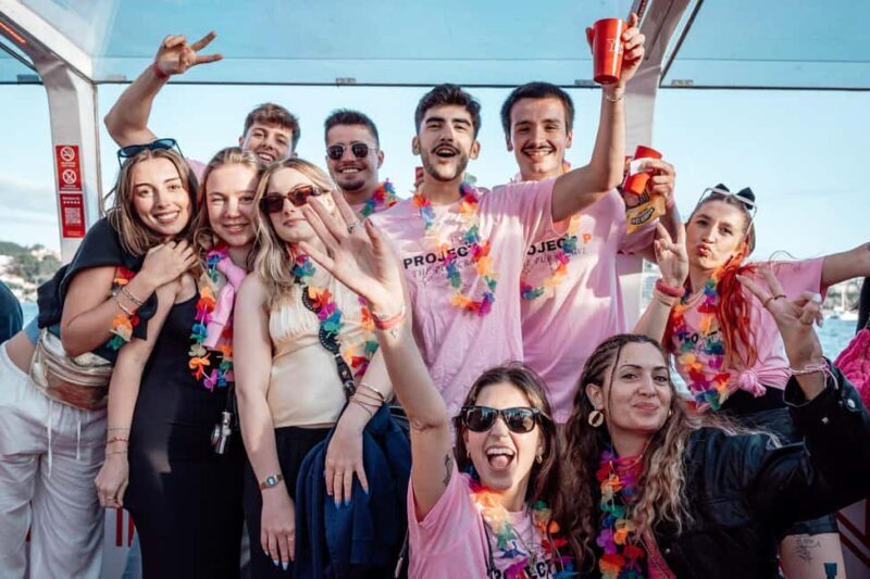 Porto: Crazy Pub Crawl with 8 Drinks, Free Shots, Games +VIP - Key Points