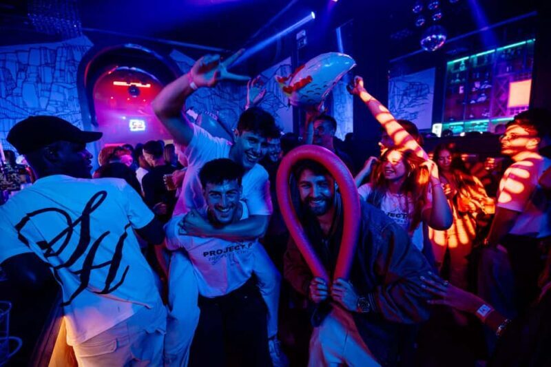 Porto: Crazy Pub Crawl with 8 Drinks, Free Shots, Games +VIP - What to Expect at Each Stop