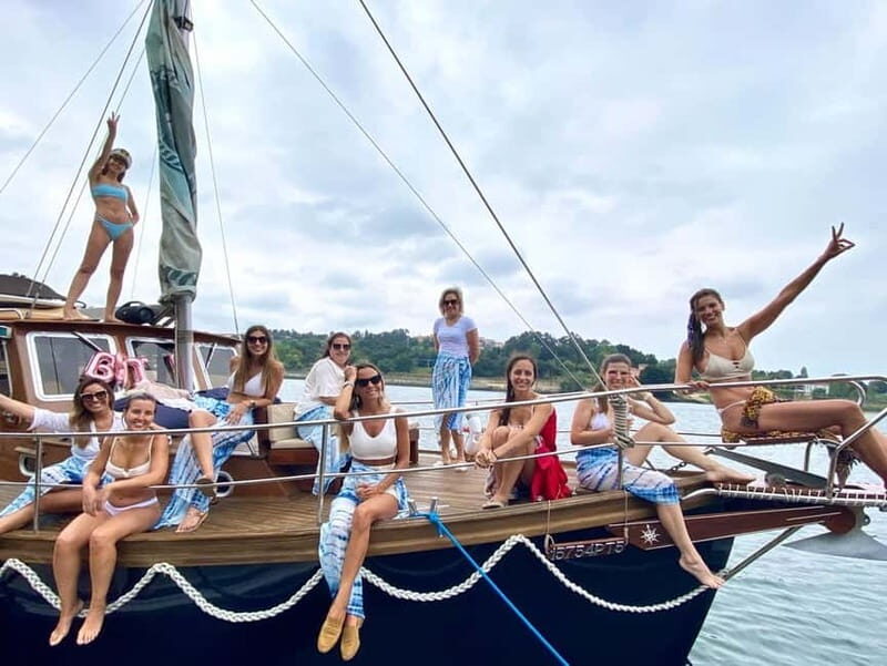 Porto: Douro Classic Boat Tour - Included and What You Get for Your Money