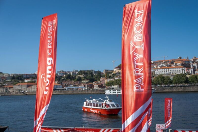 Porto: Douro River Party Boat with Sunset Option & 6 Bridges - What the Reviews Say