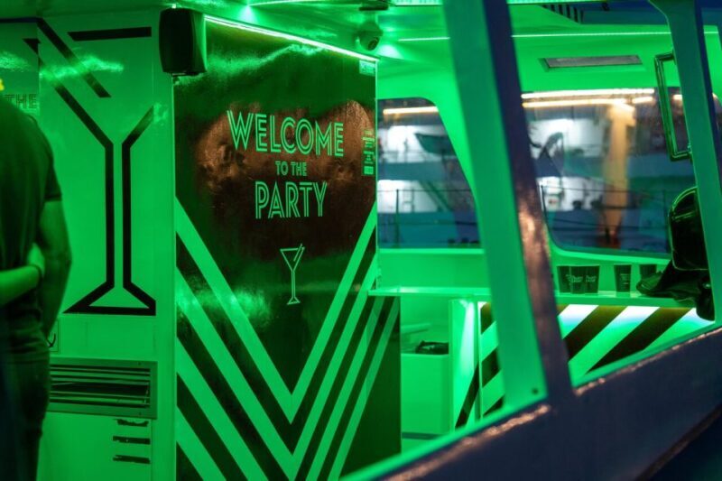 Porto: Douro River Party Boat with Sunset Option & 6 Bridges - Final Thoughts: Who Should Consider This Tour?